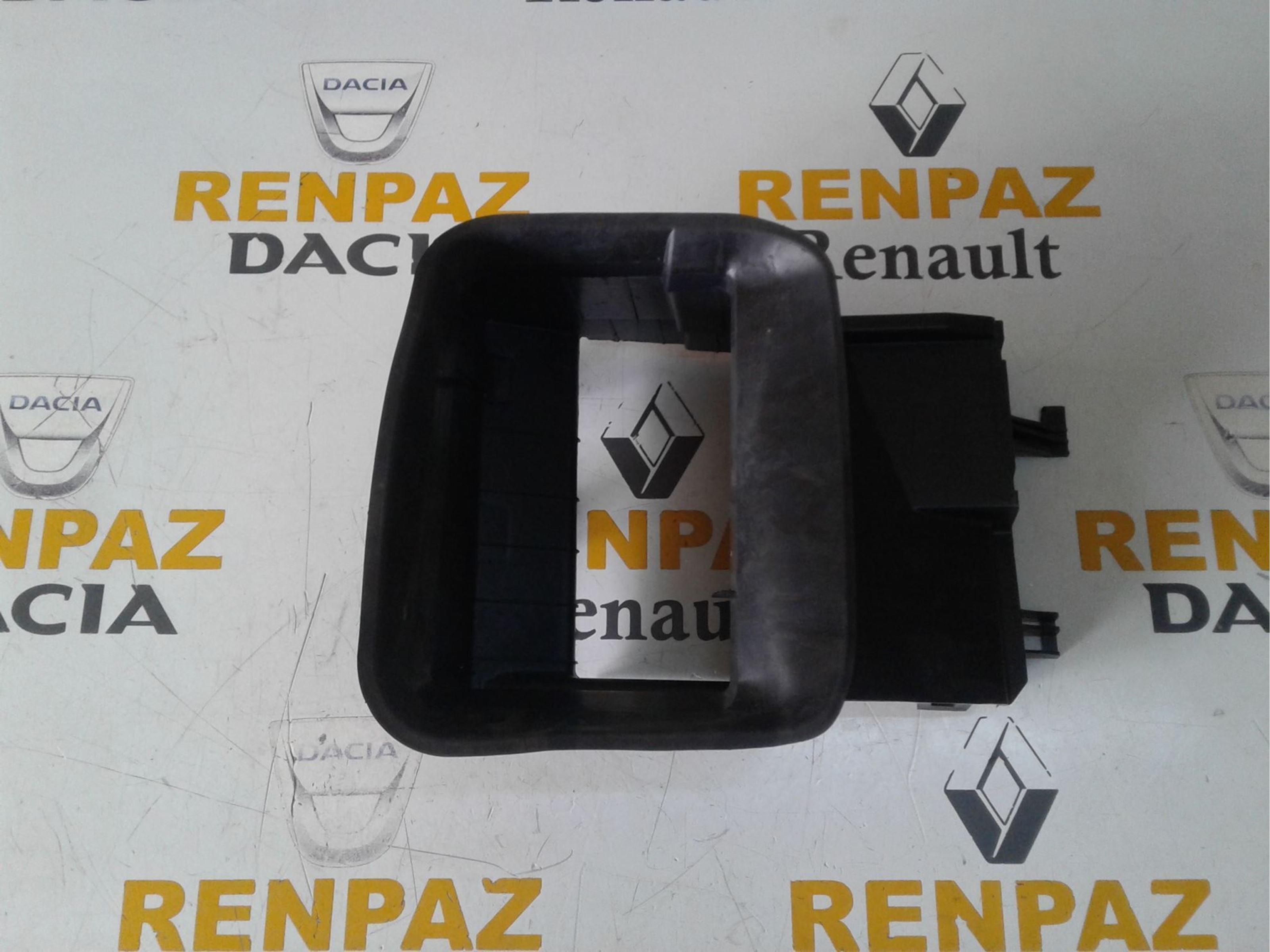 Renpaz Renault Yedek Parca. CLİO 4/CAPTUR SAĞ HAVA YÖNLENDİRİCİ ...