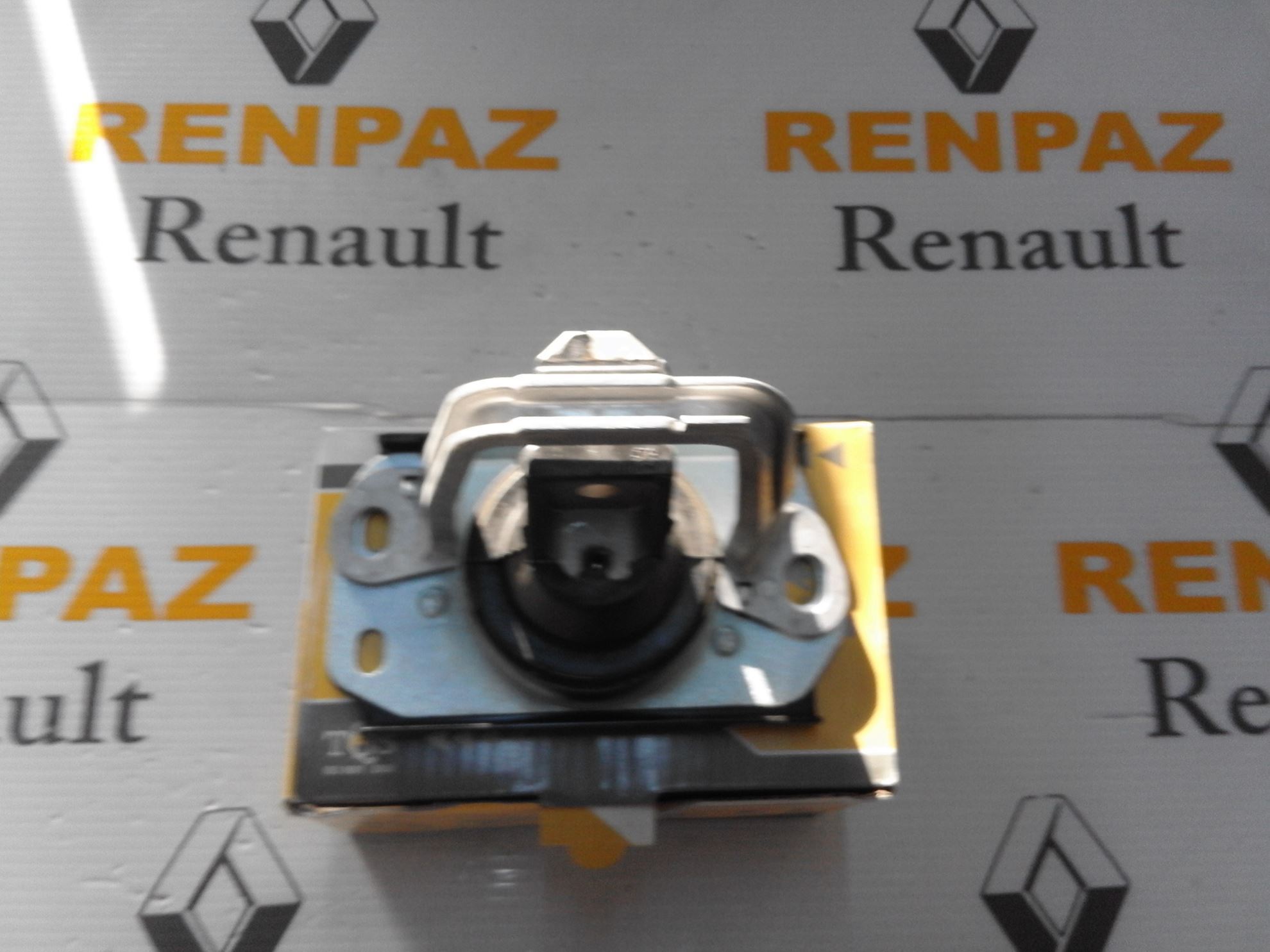 Renpaz Renault Yedek Parca. RENAULT TRAFİC II SAĞ MOTOR TAKOZU ...
